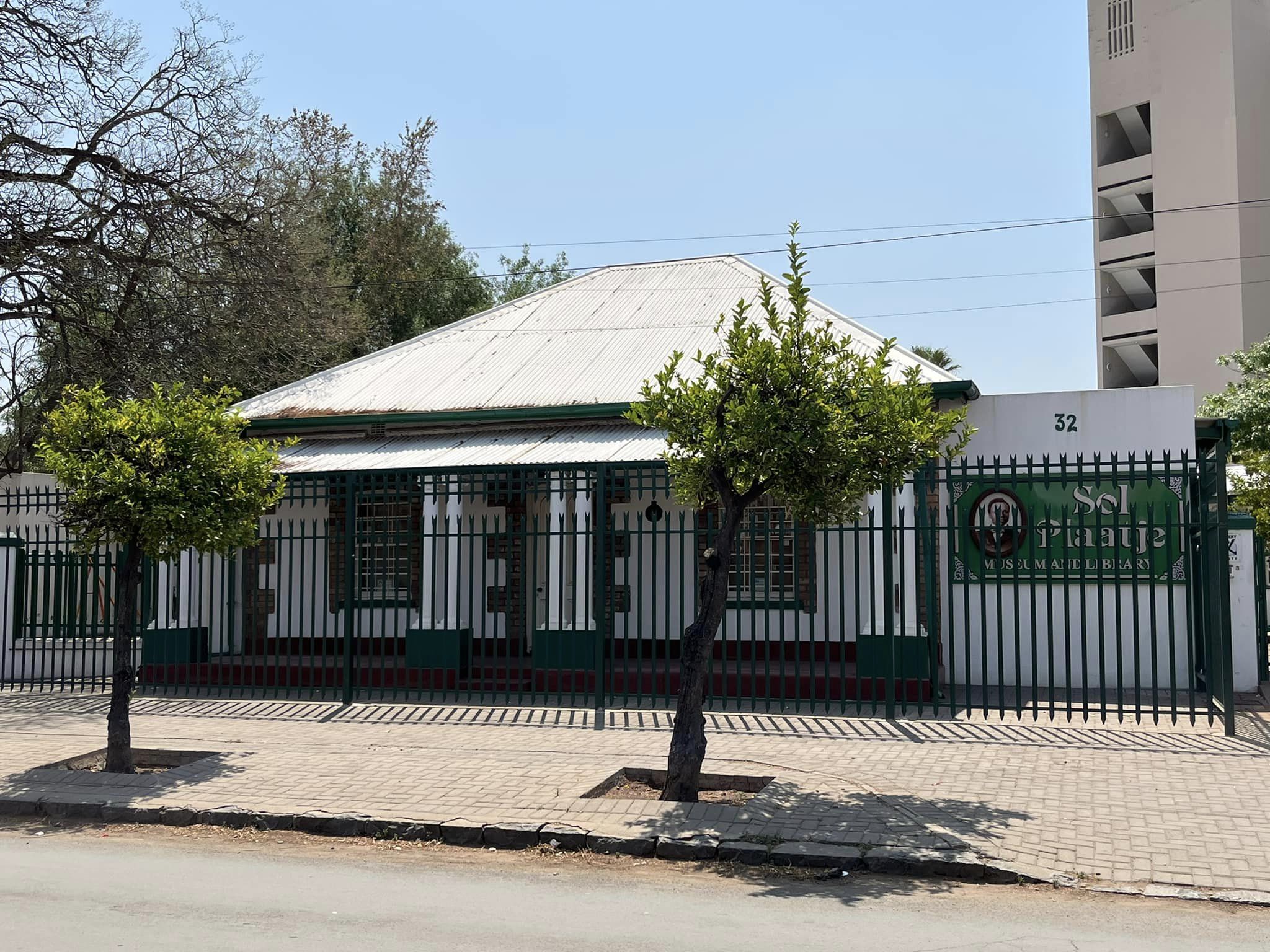 Sol Plaatje Museum - Museum Explorer SA